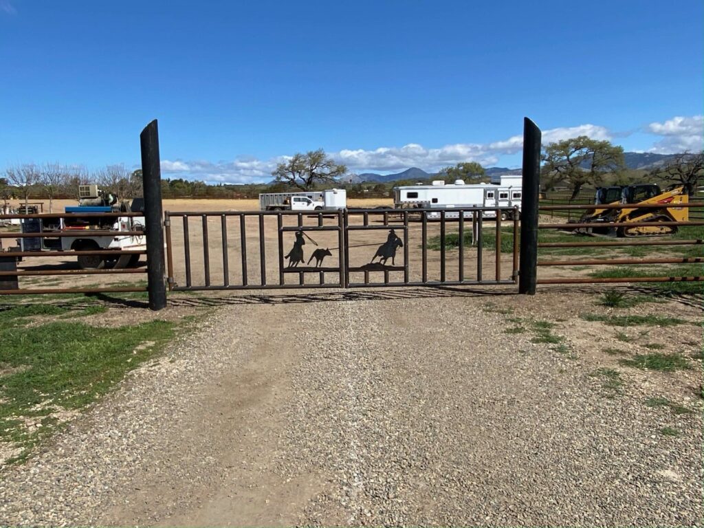 Automatic Gate Systems | Gateway Arch and Fence | Montana, Idaho & Wyoming
